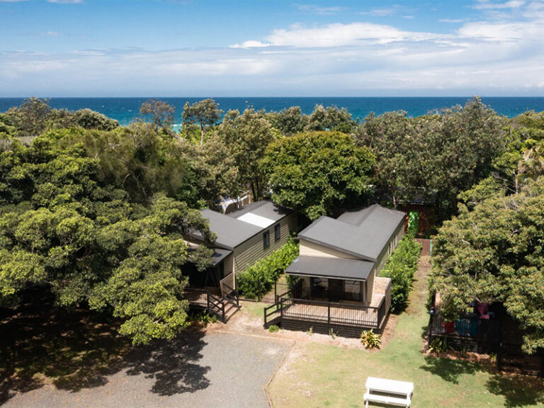 Cabins & Villas - Tiona Holiday Park