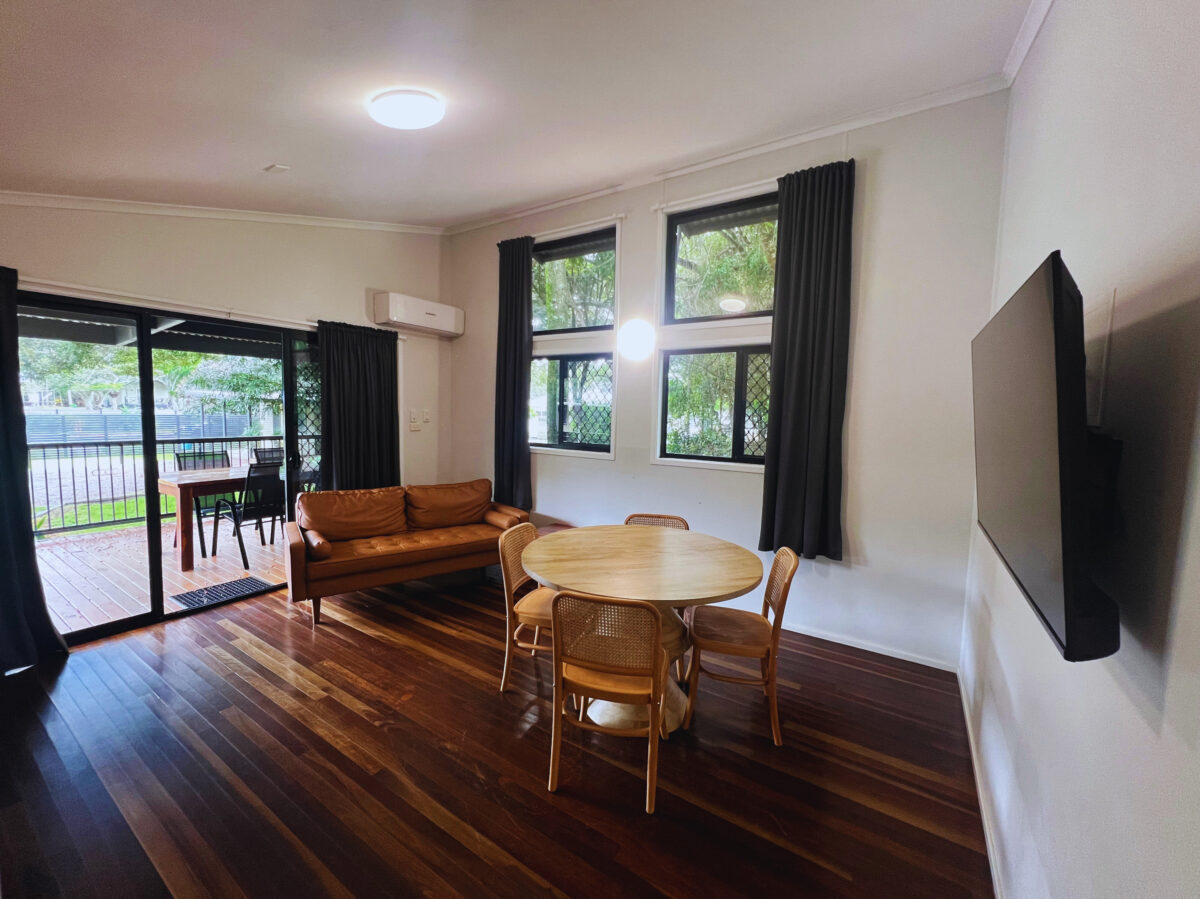 Cabins & Villas - Tiona Holiday Park